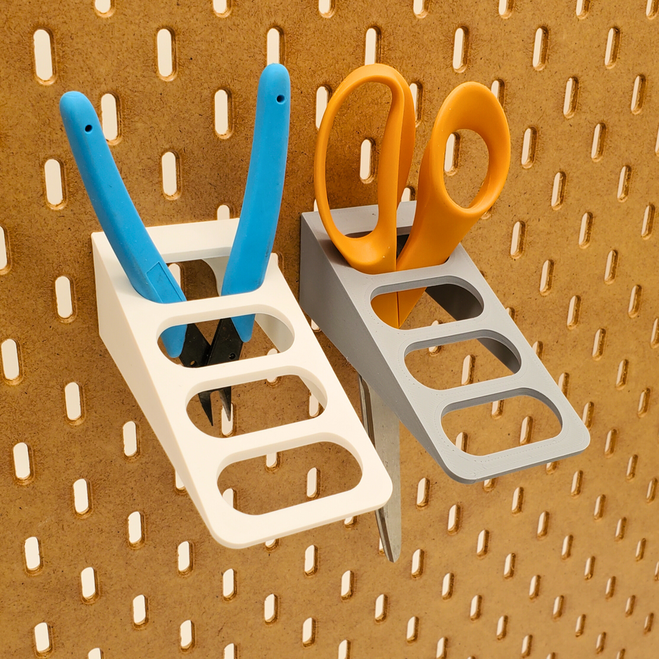 Just Hanging: SKADIS and 1/4 Inch Pegboard Accessories
